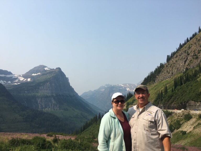 Exploring Going to the Sun Road: A Guide to 27 Best Stops